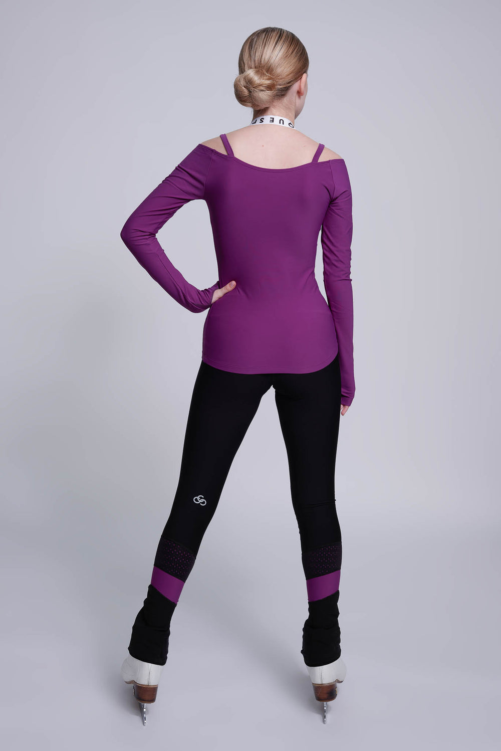 Women's Figure Skating Long-Sleeve Top in Berry | Chique Sport