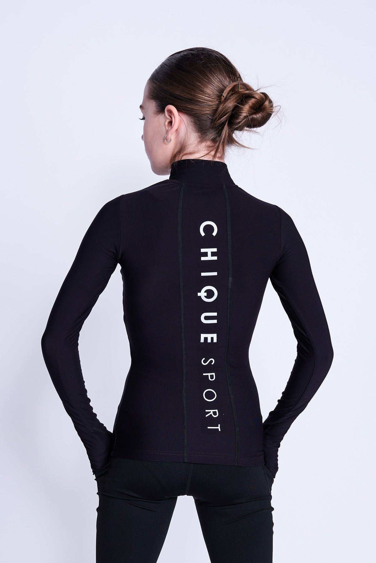 Girl's Figure Skating Desire Half-Zip Top in Black | Chique Sport